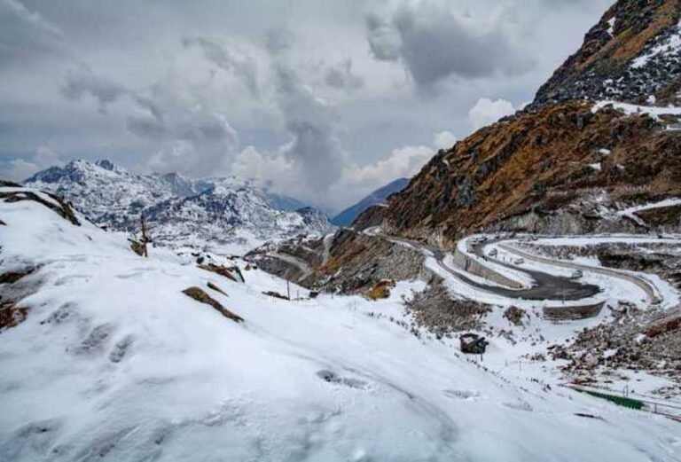 Tourist Places in India for Winter | Places to See in Winter in India