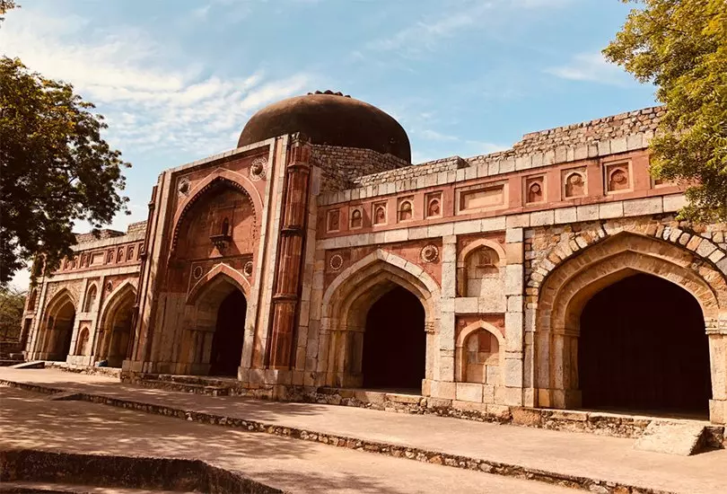 16 Haunted Places in Delhi | Delhi Horror Places and Spooky Sites